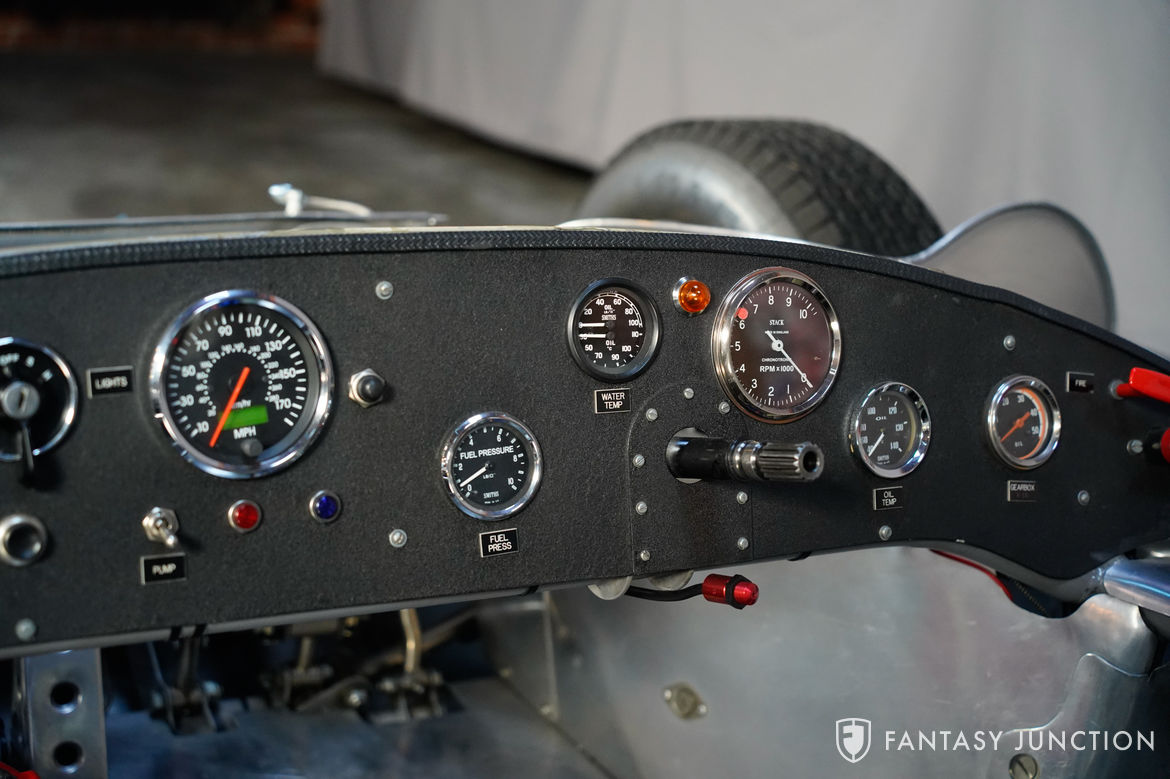 Fantasy Junction: brokers of special interest and collector cars